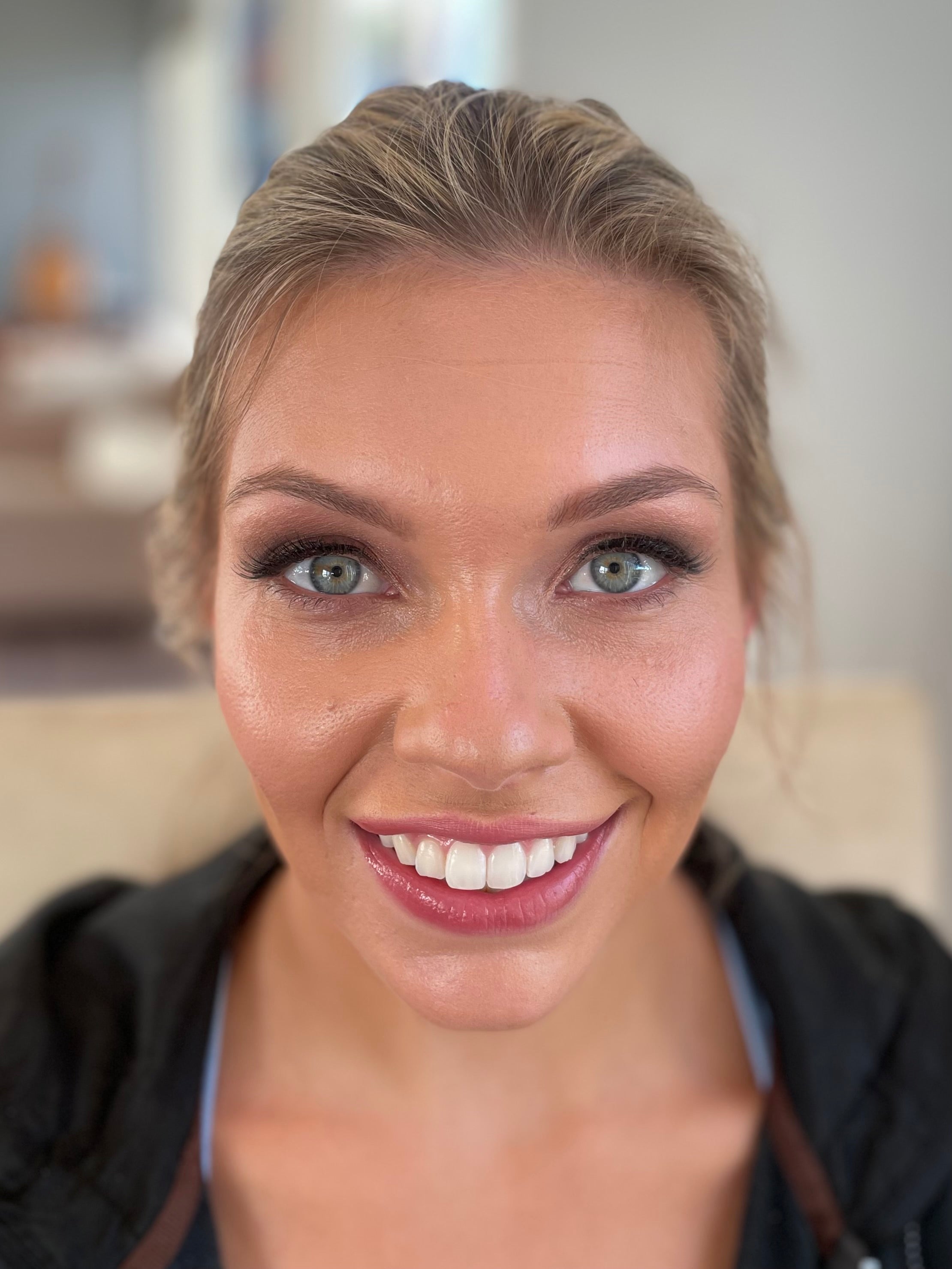 Soft Glam Makeup – mobile-makeovers-hair-and-makeup